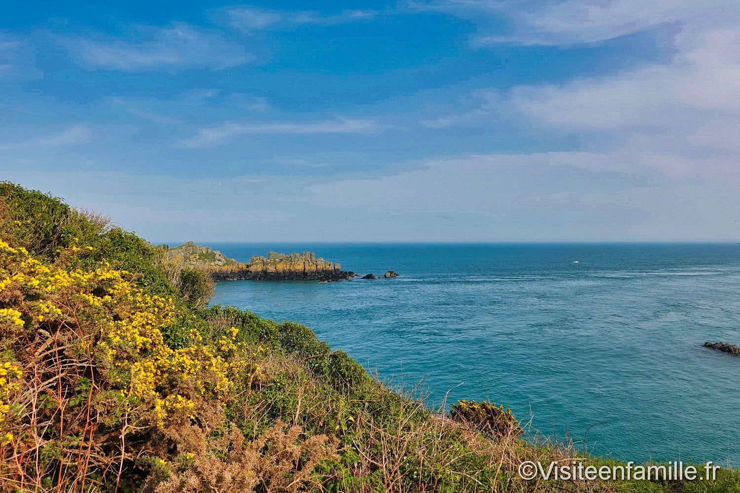 La pointe du Grouin, un petit bijou à voir en Bretagne | Visite en famille